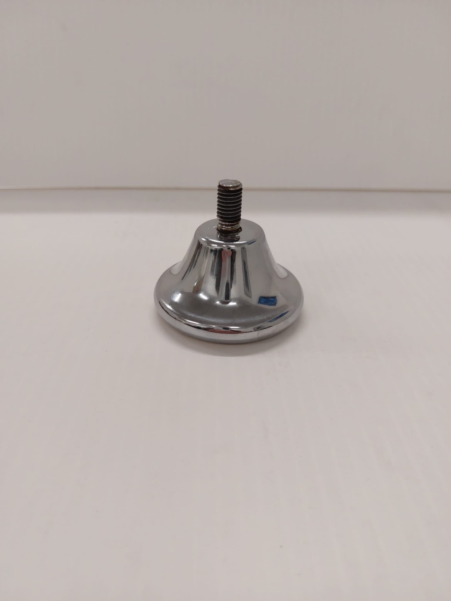 Chrome Round Foot with Plastic Base – Bramm Trading